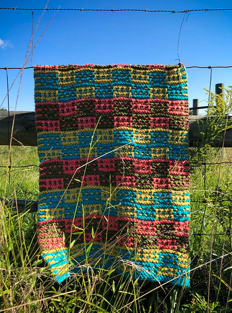 Ravelry: Brix Baby Blanket pattern by Tanis Gray
