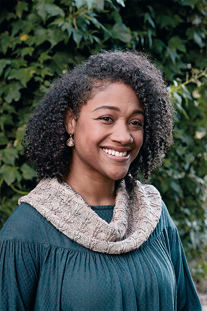 Ravelry: Woodland Realm Cowl pattern by Tanis Gray