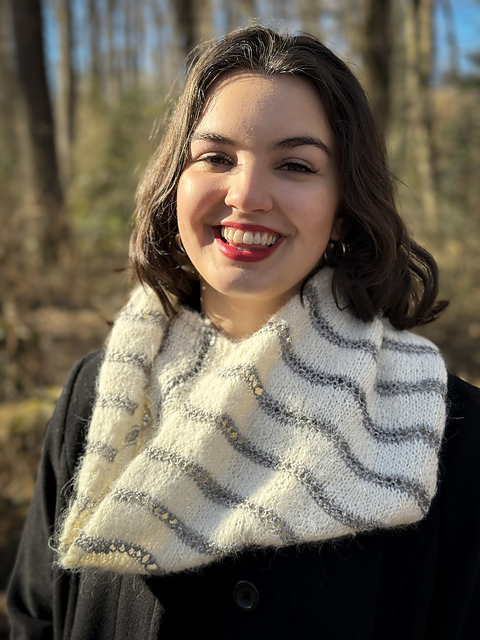 Ravelry: Cumulus Nimbus Cowl pattern by Tanis Gray