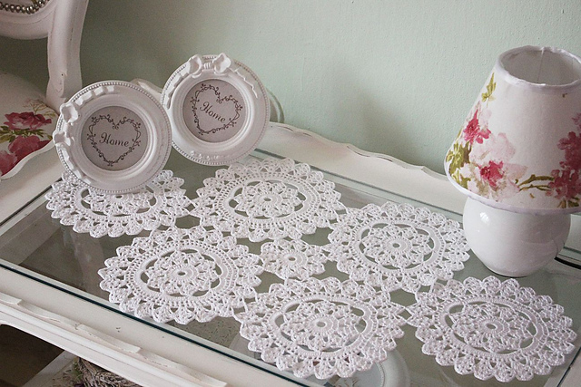 Ravelry: Lace Doily pattern by Tanja Enzinger
