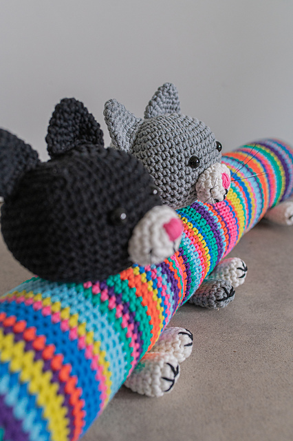 Ravelry: Kattige tochtrol pattern by Lisette Eikelboom