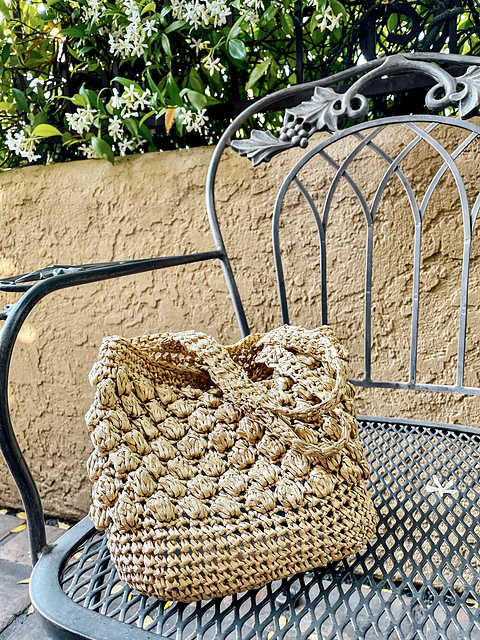 Ravelry: Popcorn Bag pattern by Tatyana Celovsky