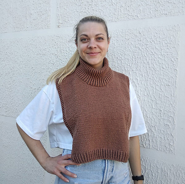 Ravelry: Cozy Days Neckwarmer pattern by Tatyana Girsh