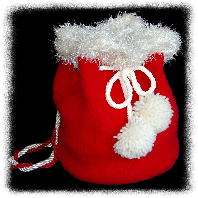 Ravelry: Santa's Got a Brand New Bag pattern by Terry L. Ross