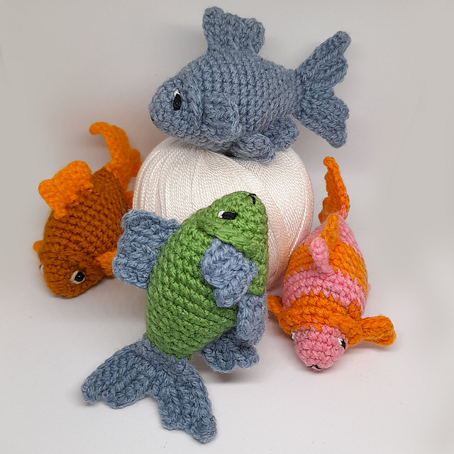 Ravelry: Friday the Fish pattern by Thalia Evans