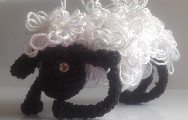 Ravelry: Shan the sheep pattern by Tharundharansmom mahesubbu