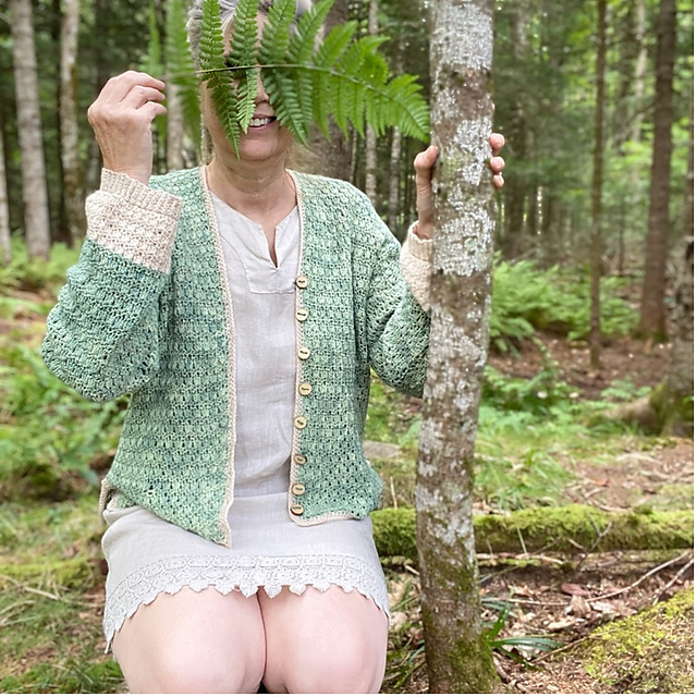 Ravelry: Latte Cardigan pattern by Judy Jewell