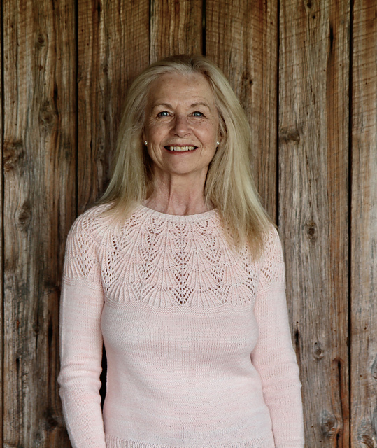 Ravelry: Winter Waves pattern by Catherine Rein