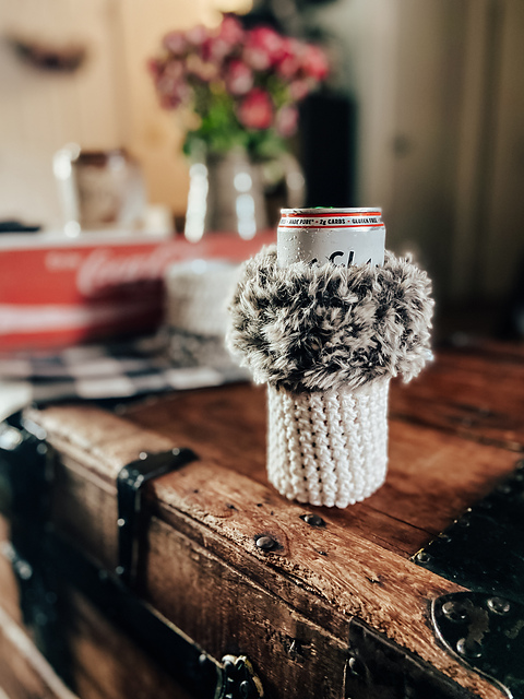 Ravelry: Boogie Boozie Koozie pattern by Mia Busby