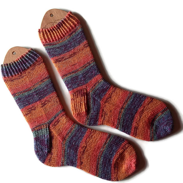 Ravelry: TheCraftyTyke's Bonfire Socks
