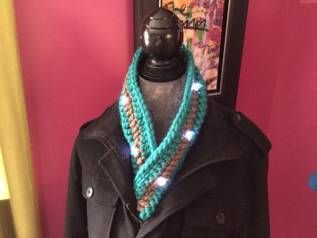 Ravelry: Light Up Cowl pattern by Michael Sellick