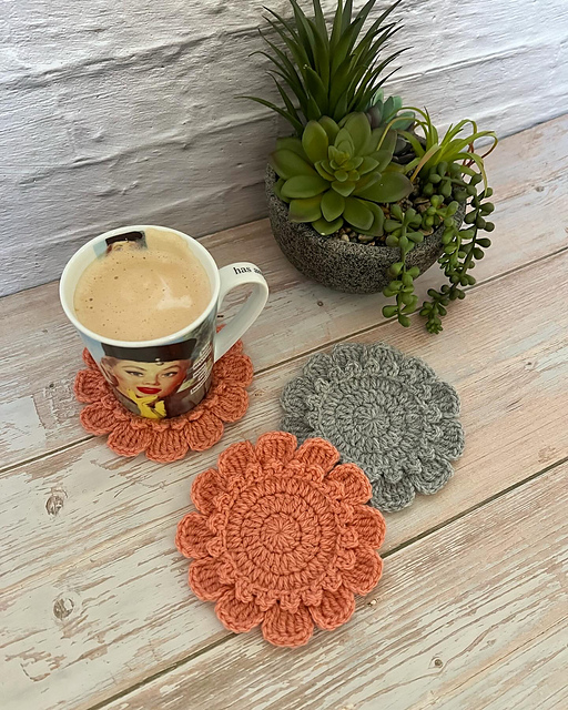 Ravelry: Spring Bling Coasters pattern by The Crochet Fix