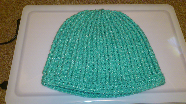 Ravelry: Ribbed Reversible Beanie pattern by TheCrochetZombie