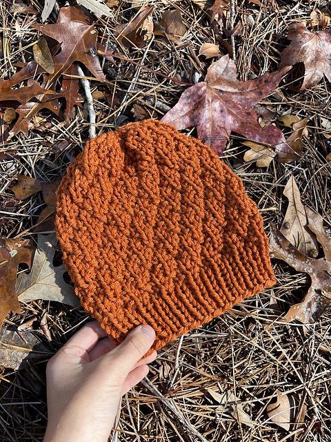 Ravelry: Cobble Beanie pattern by Amy Kate Sutherland