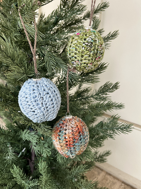 Ravelry: Simplicity Ornaments pattern by Amy Kate Sutherland