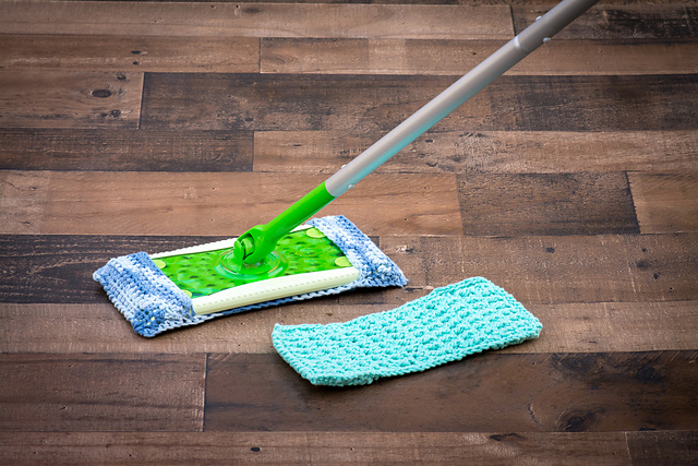 Ravelry: Mop Cover pattern by Elizabeth Glenday