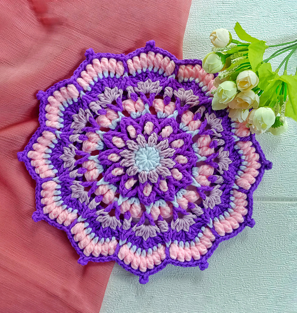 Ravelry: Malika Mandala pattern by Tayu Purnamasari
