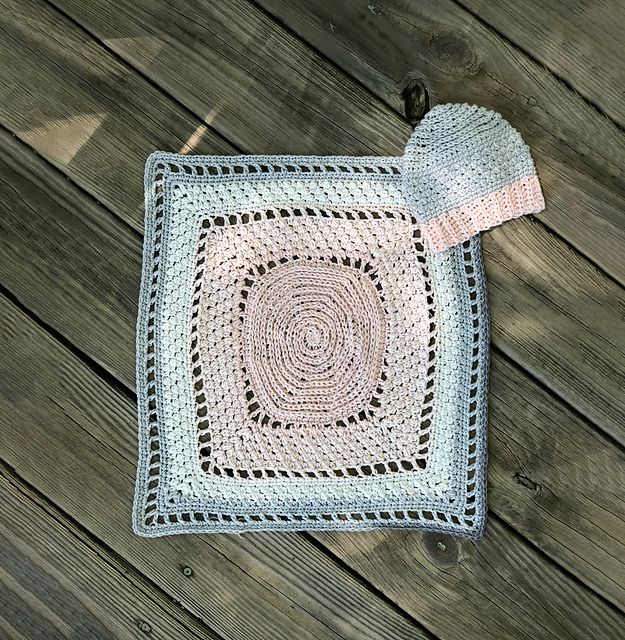 Ravelry: Miss Courtney Newborn Set pattern by Shawna Underwood