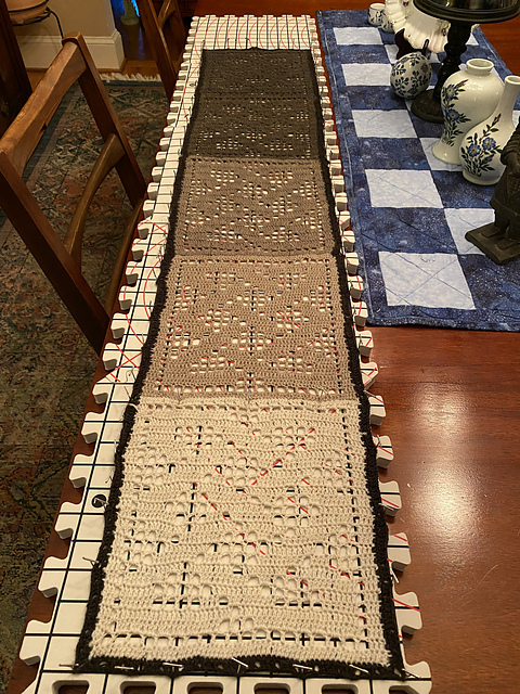 Ravelry: Celtic Knotwork Table Runner pattern by Lisa Briggs