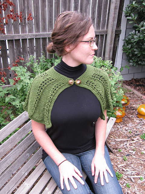 Ravelry: Eyelet Lace Capelet pattern by The Knit Knot