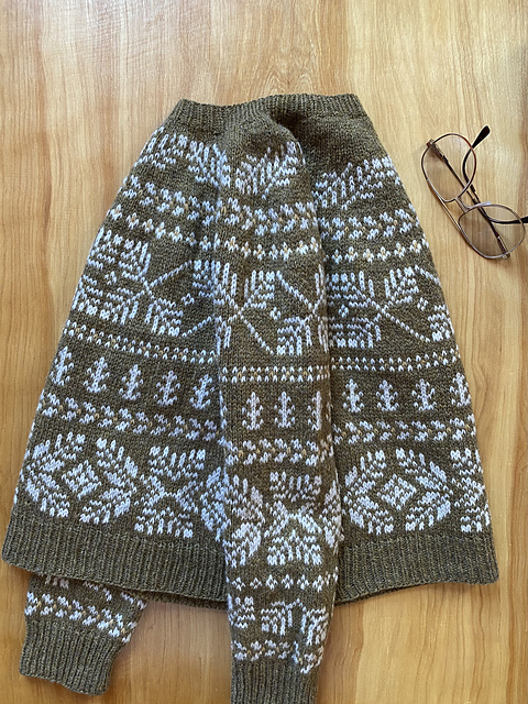 Ravelry: TheKnittingDandy's the twigs v.2