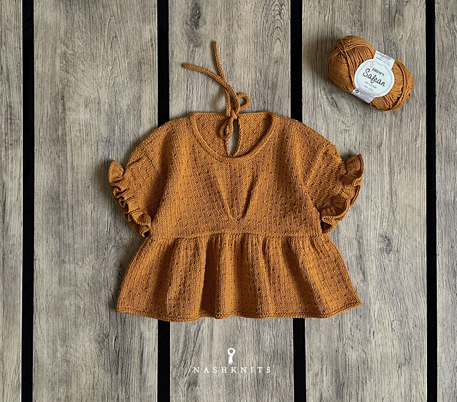 Ravelry: Swiss Dot Top pattern by Nashwa Sakr