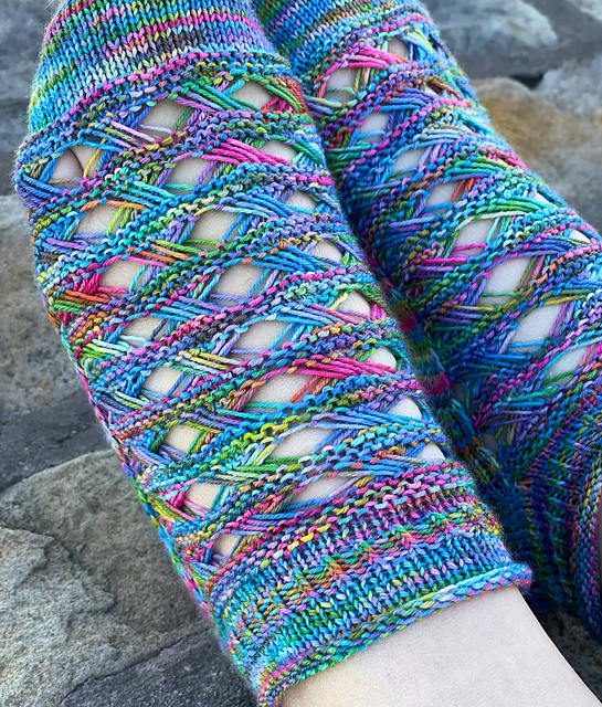 Ravelry: Strobe pattern by Ruth Brasch