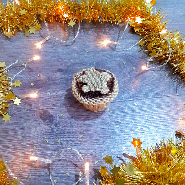 Ravelry: Mince Pie pattern by The Pattern Pixie