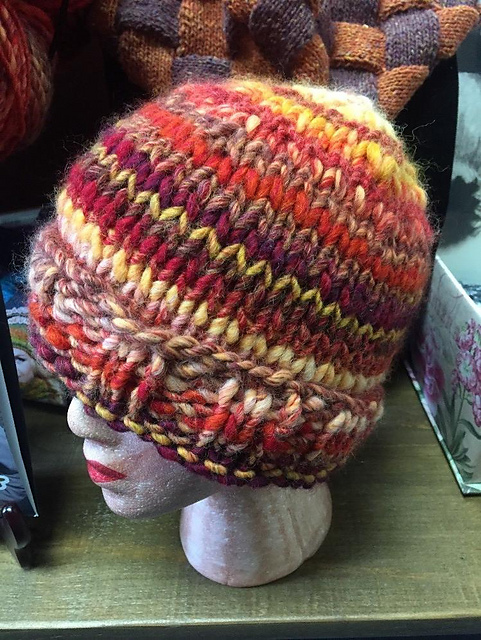 Ravelry: Basic Beanie pattern by The Speckled Sheep
