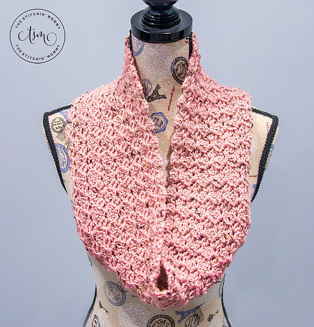 Ravelry: Melina Infinity Scarf pattern by Amy Ramnarine