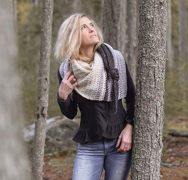 Ravelry: Eclipse Shawl pattern by Heidi May