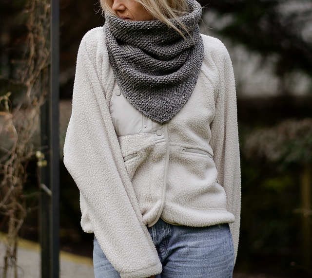 Ravelry: Scout Cowl pattern by Heidi May