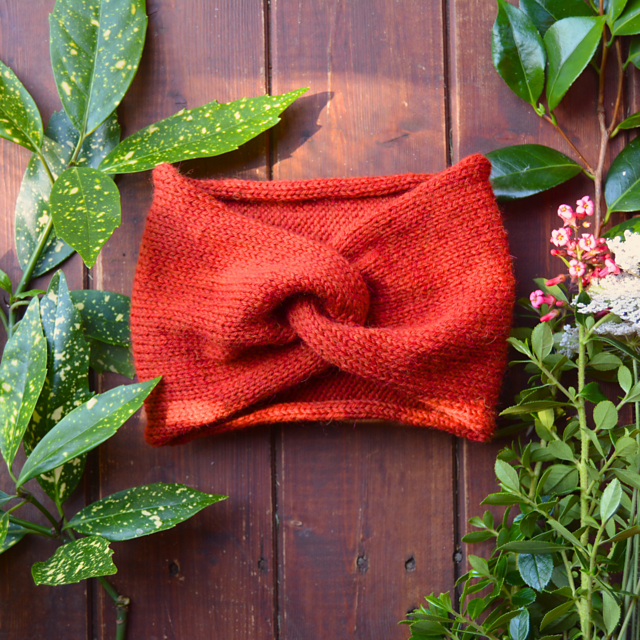 Ravelry: The Easy Peasy Headband pattern by Marisa Perrin