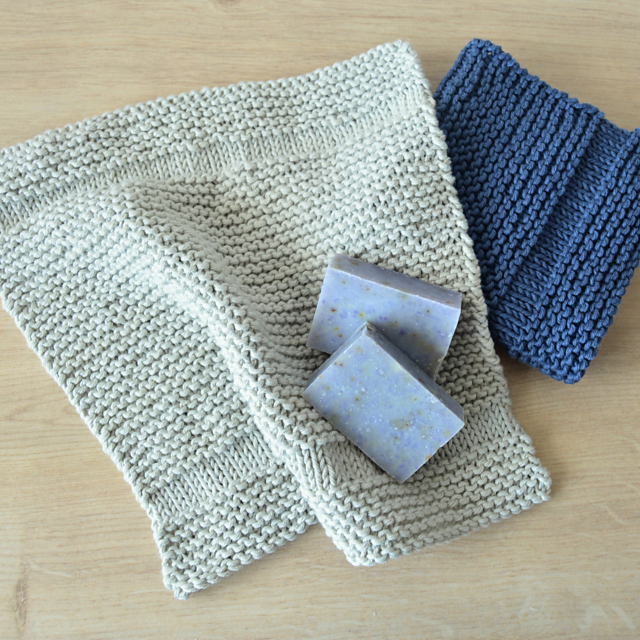 Ravelry: Organic Cotton Face Cloth pattern by Marisa Perrin