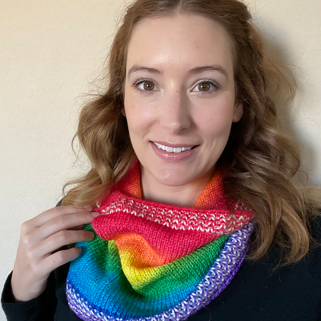 Ravelry: Easy Rainbow Cowl pattern by The Yarnover