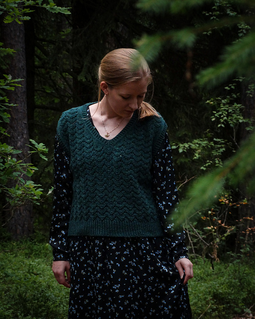 Ravelry: Theladin's Aura Vest