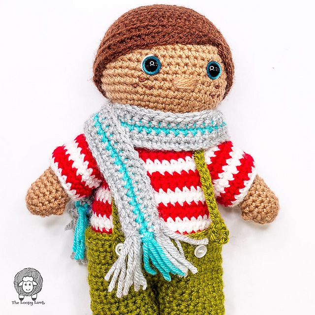 Ravelry: Amigurumi Toy Scarf pattern by Ashley Parker