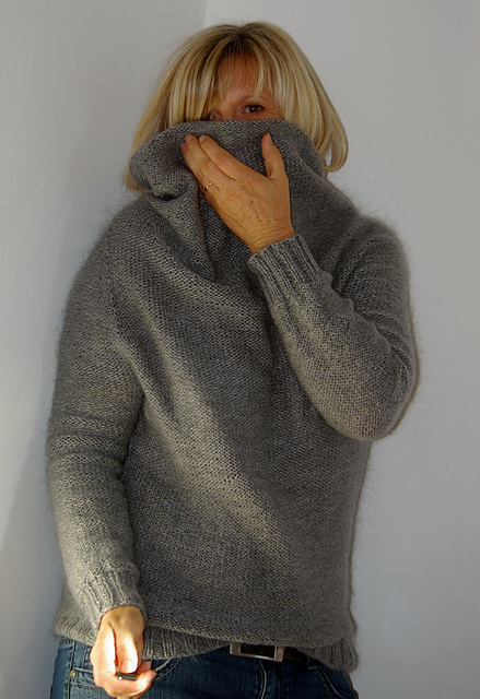 Ravelry: Theonie's Redy [c]