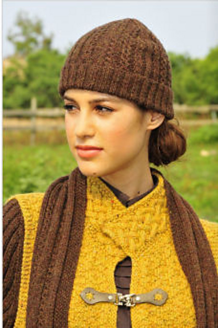 Ravelry: # 10 Friends Hat pattern by Anja Stricklust