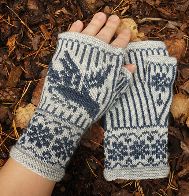 Ravelry: Lentoon Fingerless Mittens pattern by Tiina Kuu