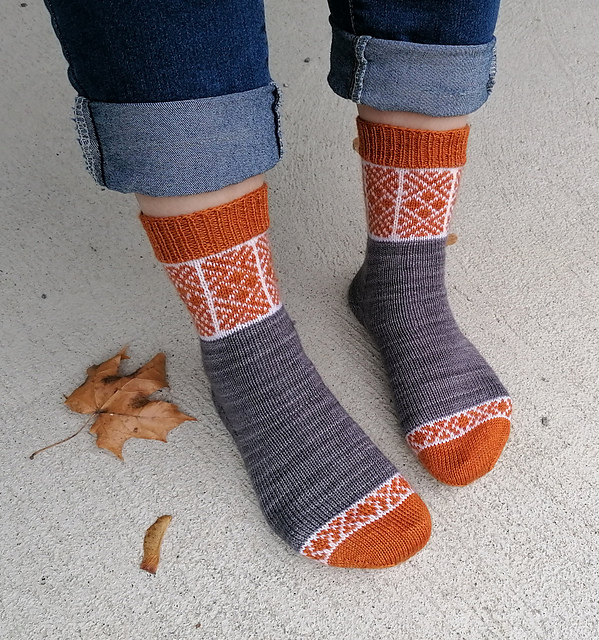 Ravelry: Portti pattern by Tiina Kuu