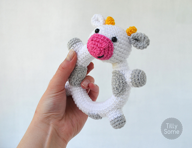 Ravelry: Happy Cow baby rattle pattern by Natalya Birina