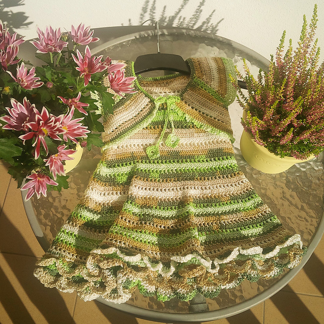 Ravelry: Dress for fairy princess pattern by Martina Starkova