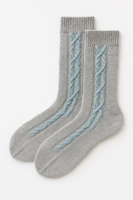 Ravelry: Frost braid sockz pattern by Tobbe Jangefält