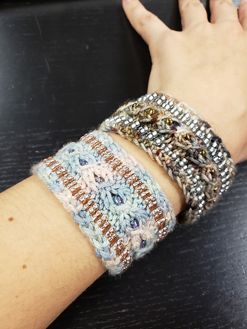 Ravelry: Pocket Change pattern by Dr. Tobias