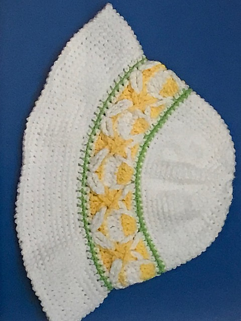 Ravelry: Fun at the Beach Sun Hat pattern by Dot Drake