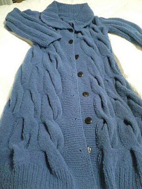 Ravelry: #07 Big Cable Coat pattern by Vladimir Teriokhin