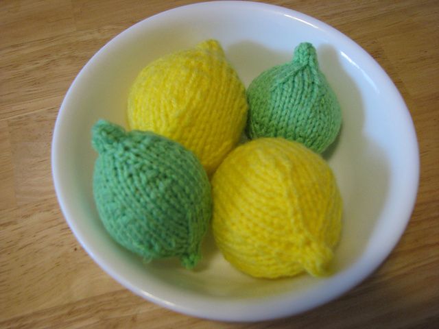 Ravelry: lemonlime pattern by peachcake knits
