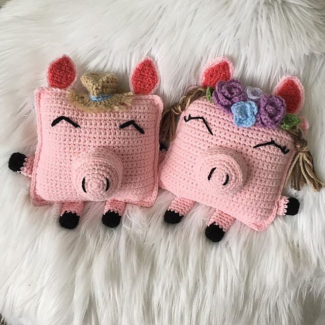 Ravelry: Spring Piggy Cuddler pattern by Victoria Stewart