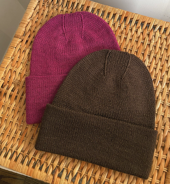 Ravelry: Brownstone Beanie pattern by Tori Yu